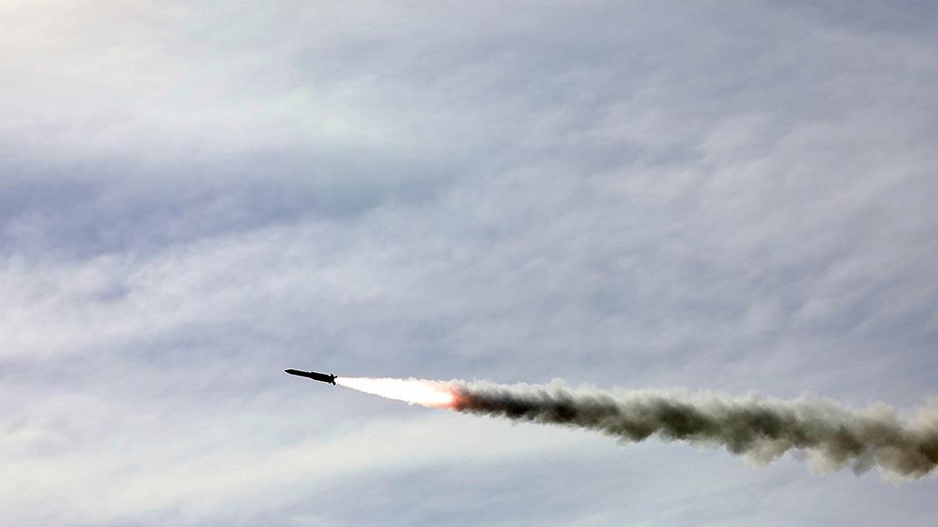 Irán prueba con éxito nuevo sistema de lanzamiento de misiles | HISPANTV