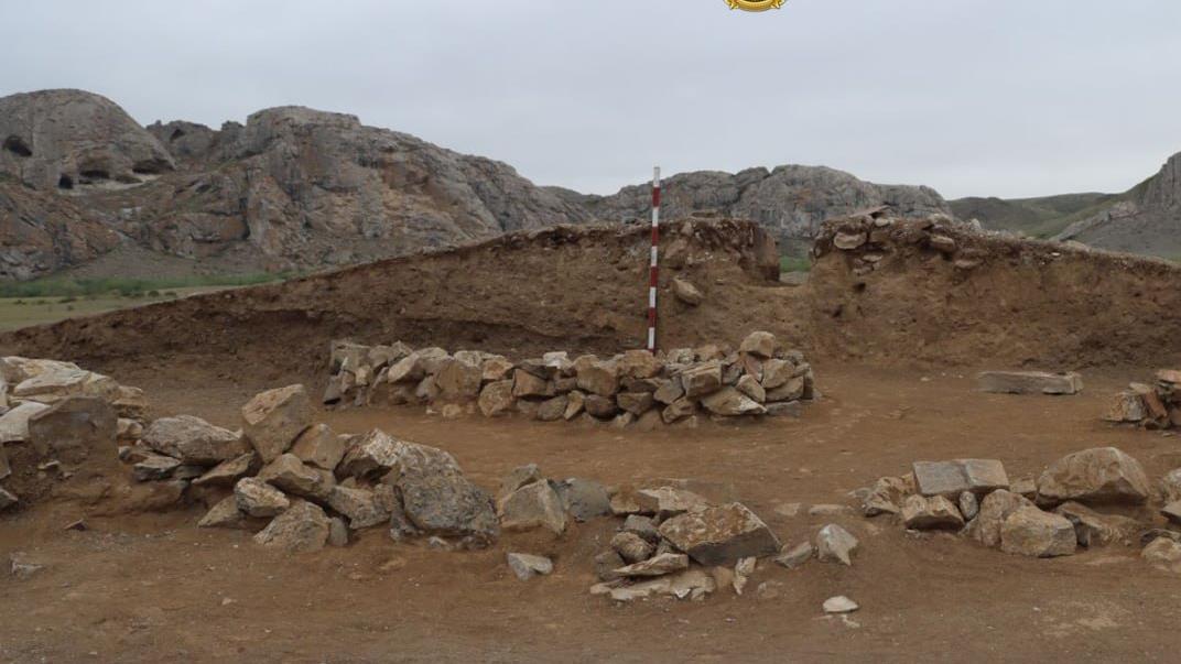 Descubren una antigua pirámide de 4000 años en Kazajistán | HISPANTV