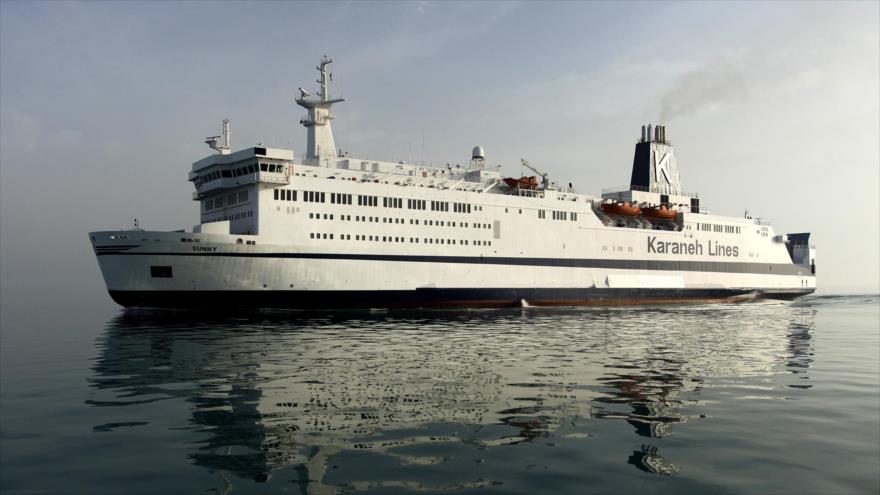El primer crucero iraní surca las aguas del Golfo Pérsico | HISPANTV