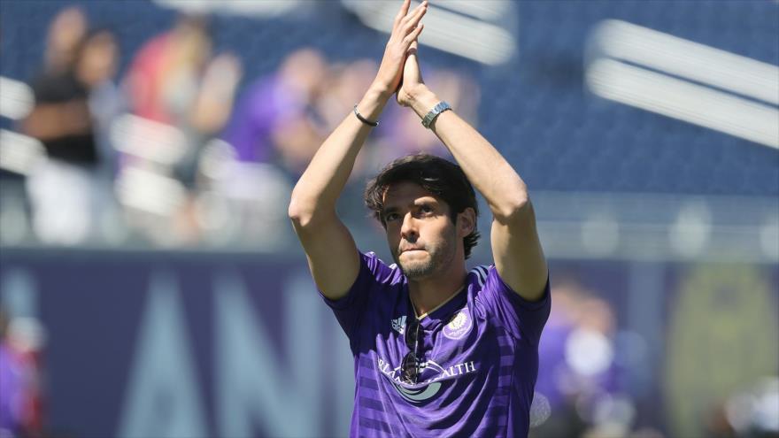 Kaká se despide de las canchas de fútbol | HISPANTV