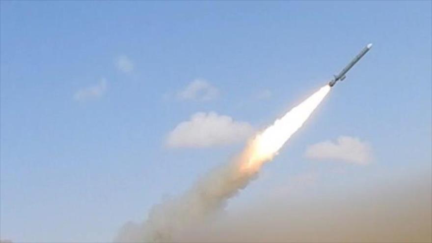 Fuerzas Yemeníes Lanzan Misil Contra Base Militar En Arabia Saudí