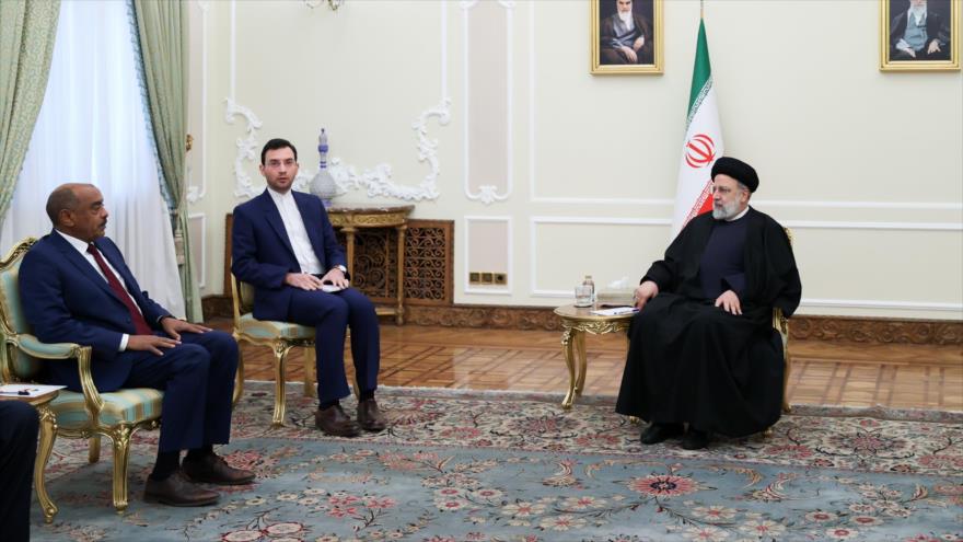 Raisi: Irán apoya el distanciamiento de los países de Israel | HISPANTV